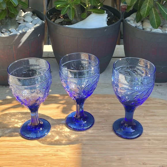 Libbey | Dining | Vintage Set Of 3 Blue Libbey Stemwaregarden Vine ...